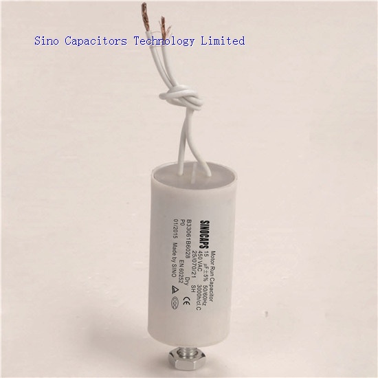 Motor run capacitor